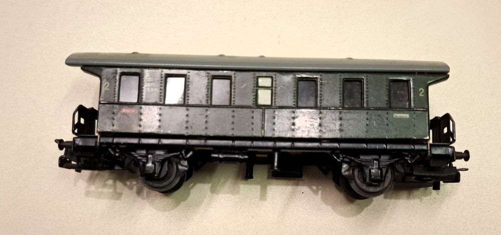 Wagon Marklin HO, vert, époque, collectionneur! (Gebraucht) in Lutry für CHF 1 – mit Lieferung ...