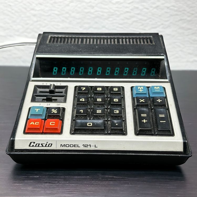 Ancienne Calculatrice à tubes Casio Model 121-L (Gebraucht) in Morges ...