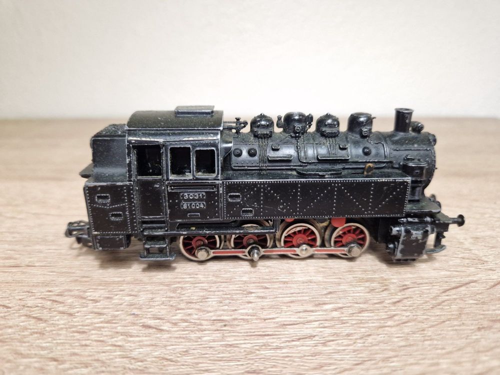 Märklin 3031 Dampflok BR 81 H0 (Gebraucht) in St-Aubin-Sauges für CHF ...