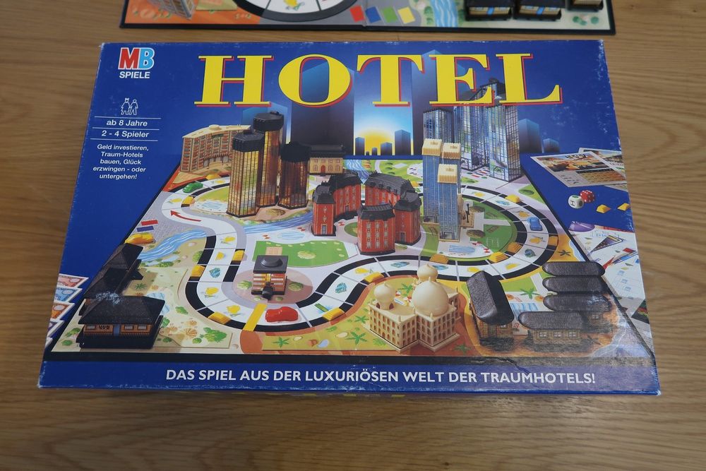 Hotel MB 1996 Brettspiel Hasbro (Gebraucht) in Wil SG für CHF 69 – mit ...