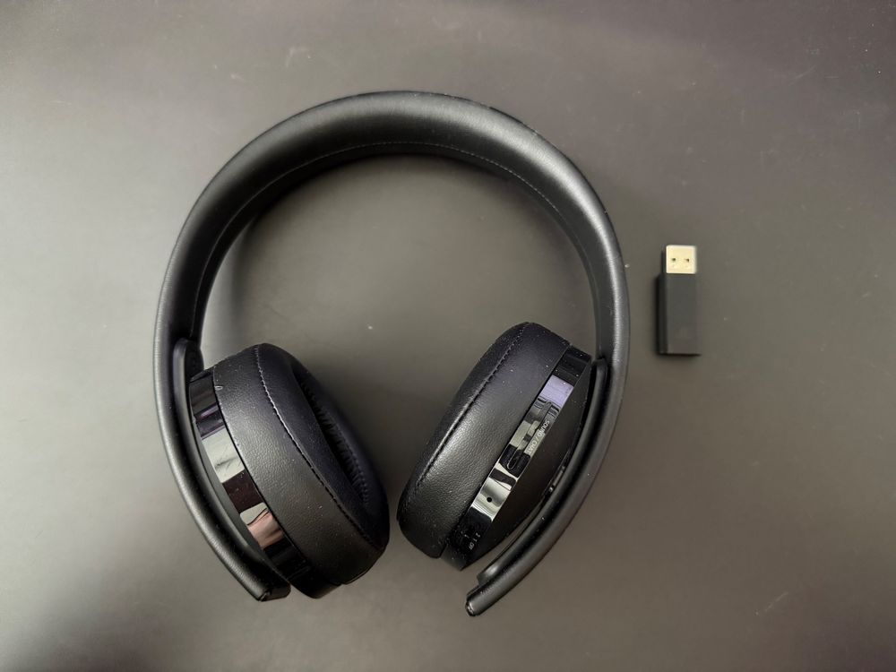 Sony Gold Wireless Headset (Playstation Headset) (Gebraucht) in Opfikon ...