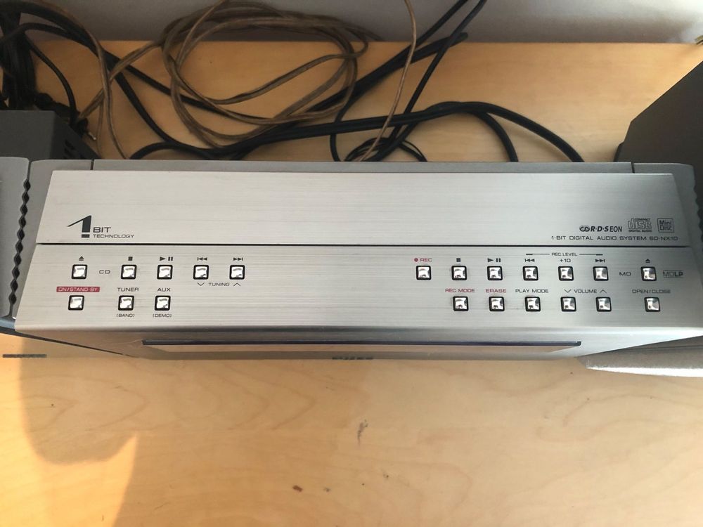 Sharp SD-NX10H Digital Audio System MiniDisc / CD / Tuner (Gebraucht ...