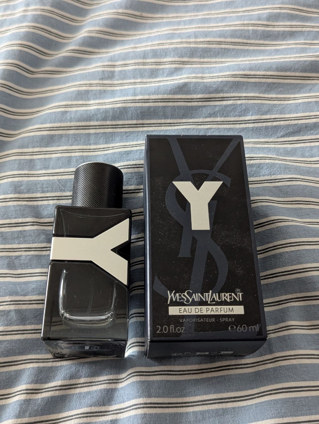 Yves Saint Laurent Y Eau de Parfum 60ml - Neuwertig! (Neu (gemäss ...