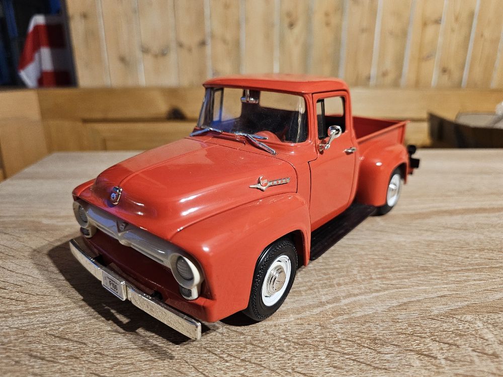 56'Ford F100 Pick Up 1:18 (Gebraucht) in Goldingen für CHF 50 – mit Lieferung auf Ricardo kaufen