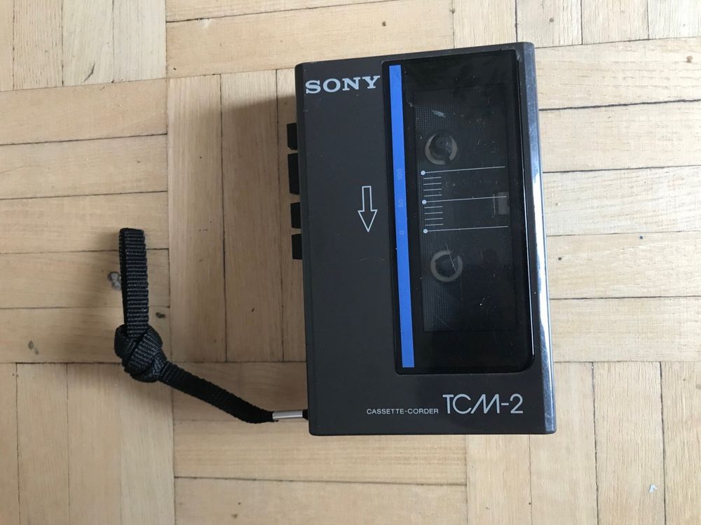 Sony Walkman TCM-2 defekt (Defekt) in Nänikon für CHF 1 – mit Lieferung ...