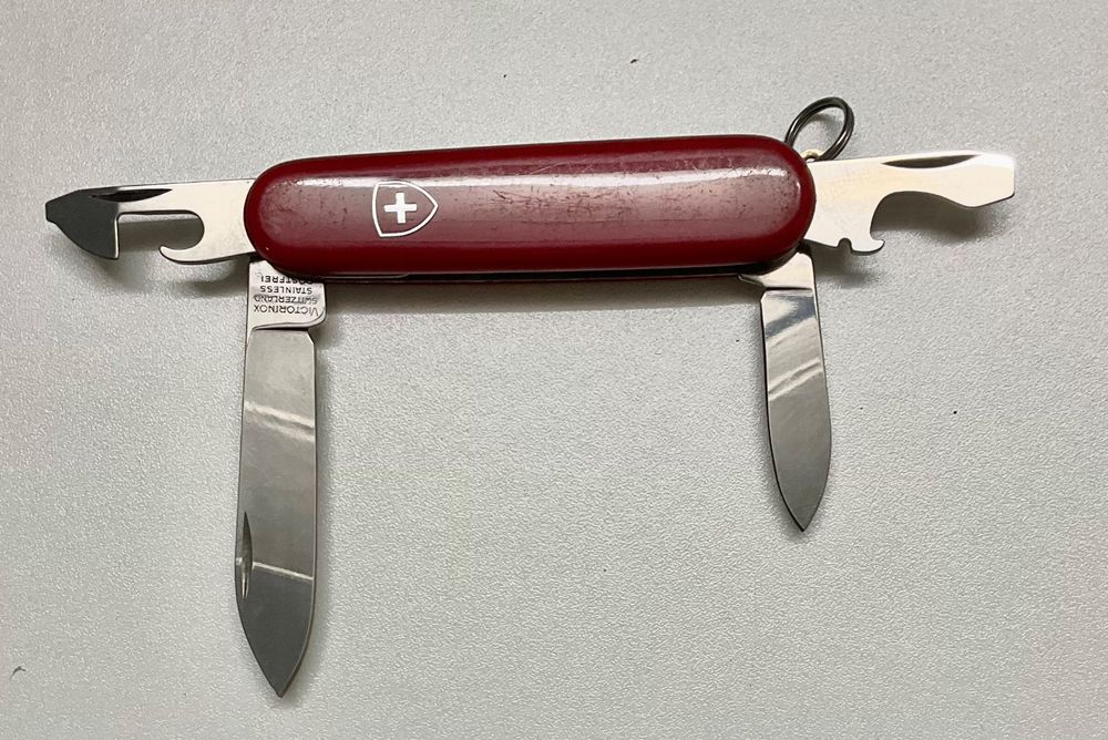 Viktorinox Sackmesser Länge 84mm - rot mit 4 Kling (Gebraucht) in ...