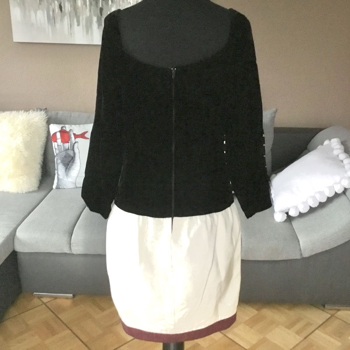 PANTAGIS robe vintage velours 🖤 M/L (D'occasion) à Fribourg pour CHF 14 ...