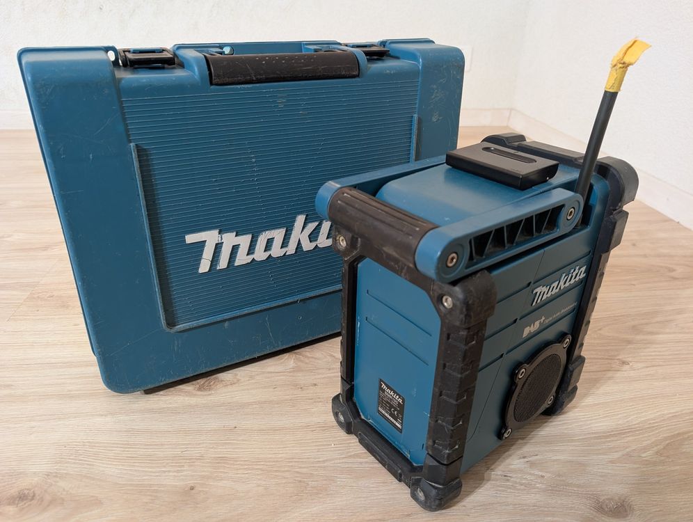 Makita Akku Und Ladegerat Fur Radio