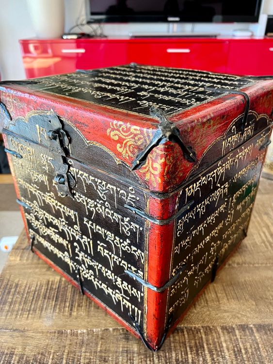 Magnifique Coffre Tibétain Ancien | Kaufen auf Ricardo