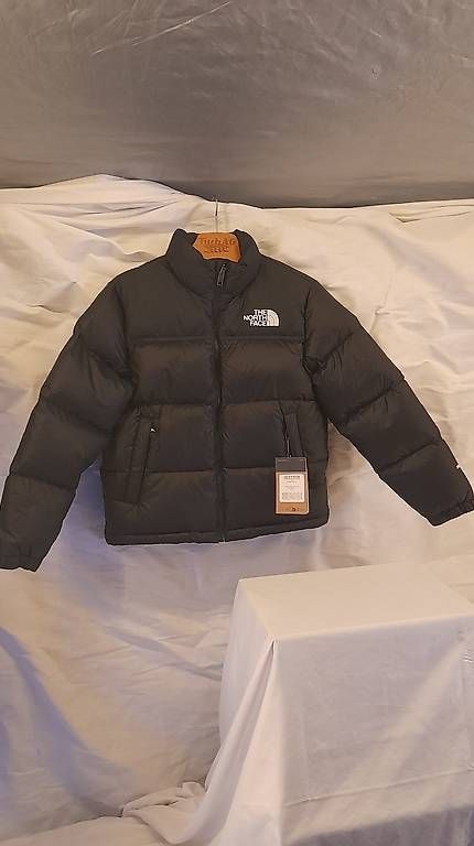 Veste Junior Nord Face, Teen 96 Rétro Nuptse, Neupreis 330.- (Gebraucht ...
