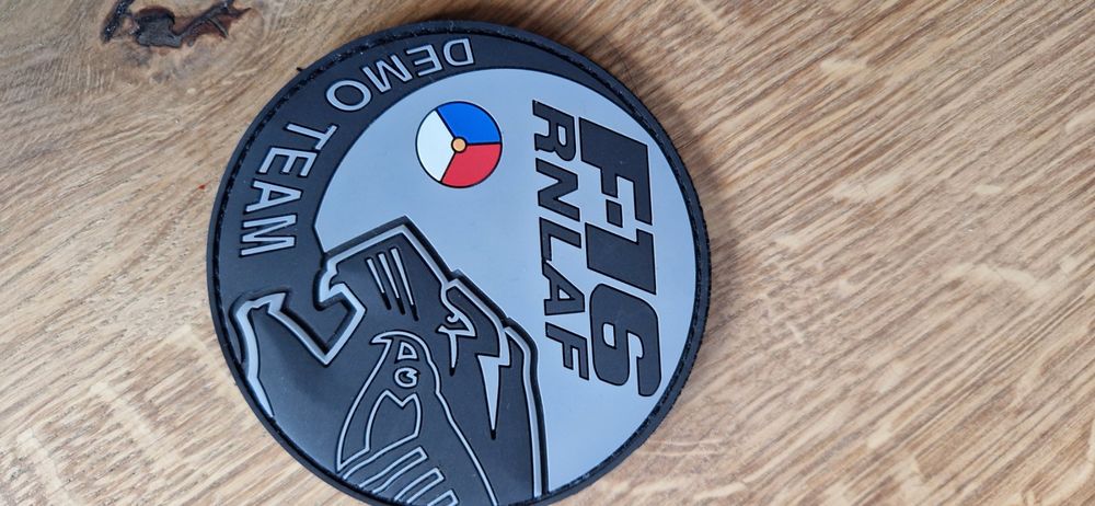 F-16 RNLAF (Gebraucht) in für CHF 5 – mit Lieferung auf Ricardo kaufen