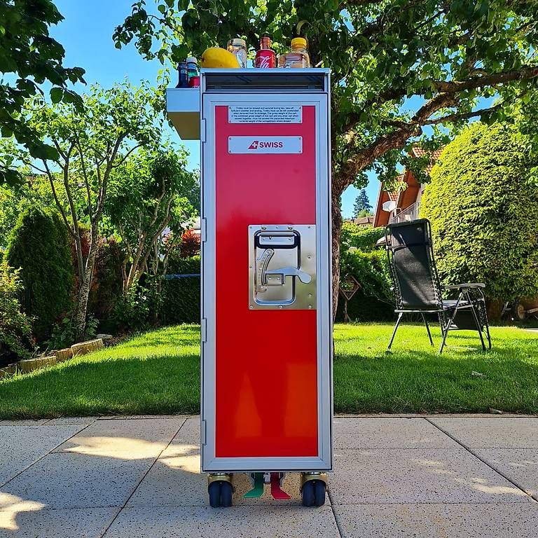 Brandneuer Trolley mit Swiss-Schild + Sidebox + 5 Schubladen (Neu und ...
