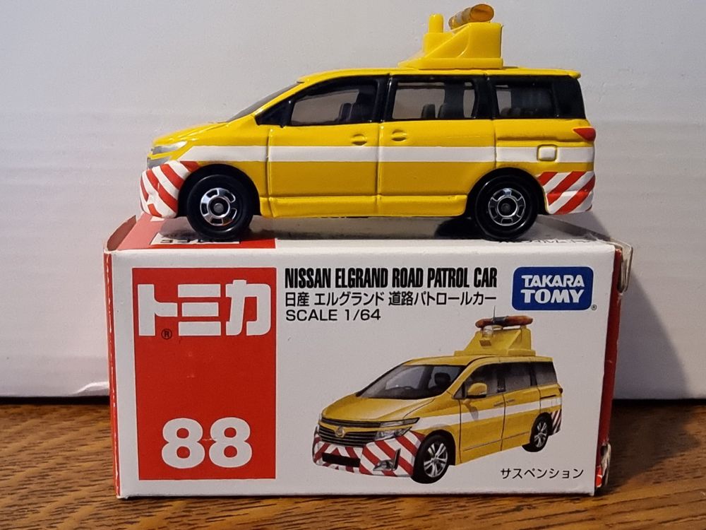 Tomica #88 NISSAN ELGRAND ROAD PATROL CAR (Gebraucht) in Chateau d'Oex ...