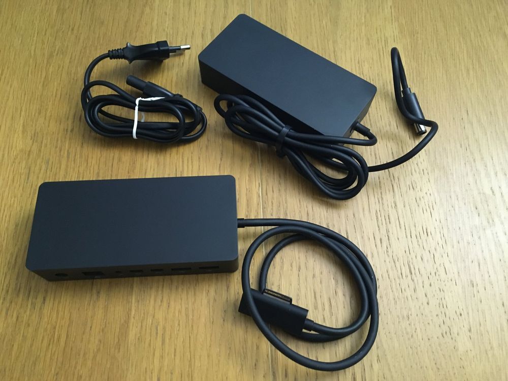 Microsoft Surface Dock 1 (Model 1661) inkl. Netzteil (Gebraucht) in ...