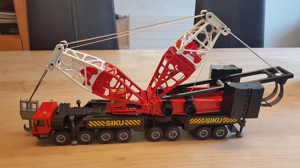 Schwerer Mobilkran 1:55 (Gebraucht) in Wichtrach für CHF 24 – mit ...