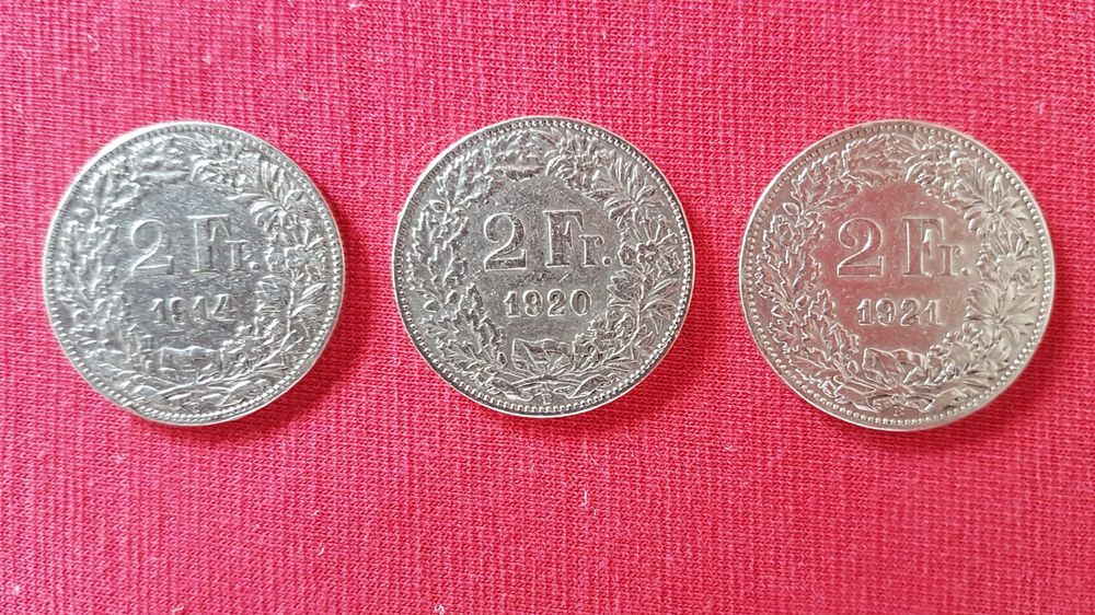 3 x 2 Fr Silbermünzen Jahrg. 1914-1920-1921 ab nur 1.00 Fr ! (Gebraucht) in Camignolo für CHF 19 ...