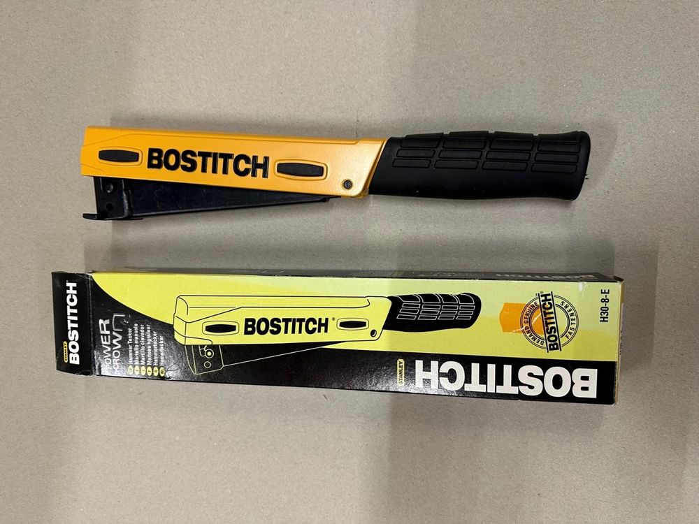 Bostitch H30 Hammertacker mit Auflageplatte (Neu und originalverpackt ...