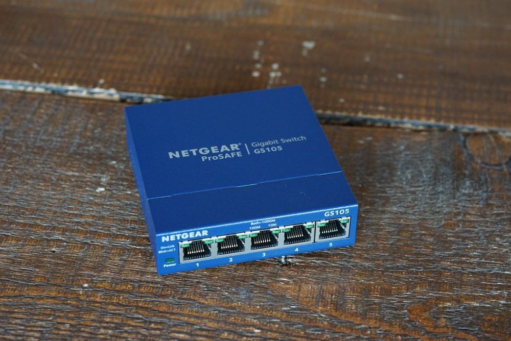 Netgear GS105v5 ProSAFE 5 Port Gigabit Switch | Kaufen auf Ricardo