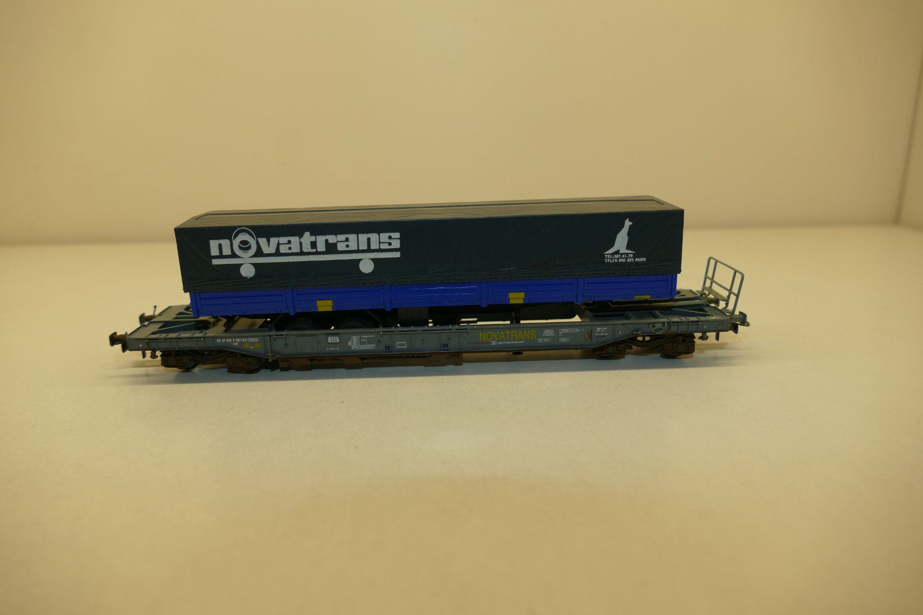 Roco H0: SBB Taschenwagen HUPAC mit Sattelaufleger Novatrans (Gebraucht ...