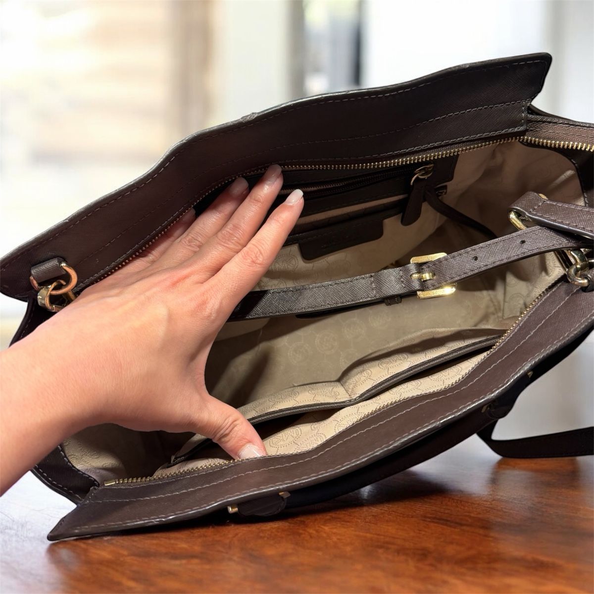 Michael Kors - traditional bag (Gebraucht) in Altendorf für CHF 20 ...