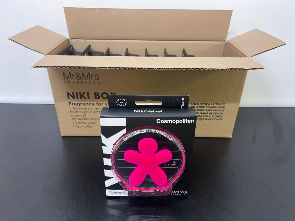 Neu Restposten Auto Duft Lufterfrischer Mr&Mrs Niki (8x) (Neu und originalverpackt) in Inwil für ...