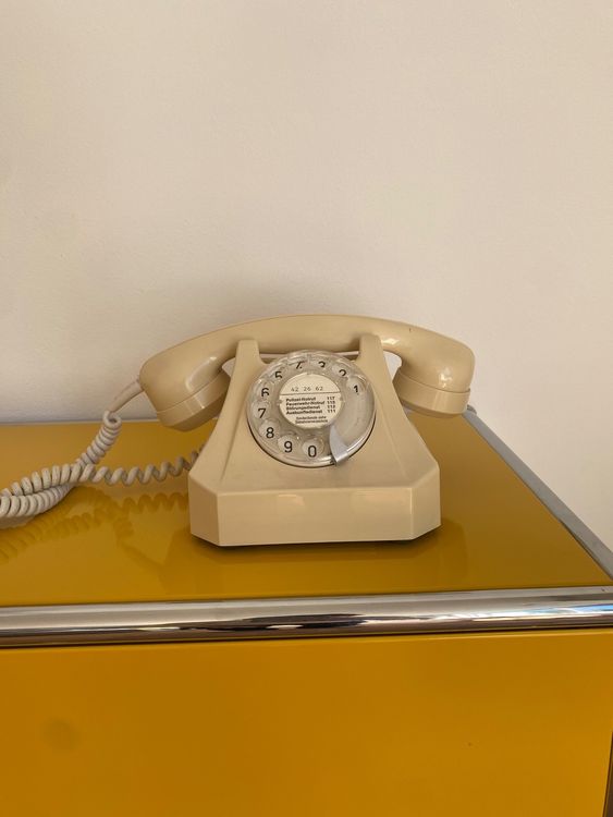 Analoges Telefon 60er Jahre mit Wählscheibe | Kaufen auf Ricardo