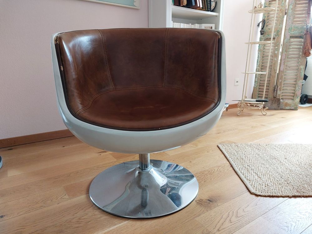 Drehsessel mit Echtleder-Bezug (Gebraucht) in Zürich für CHF 31 – nur ...