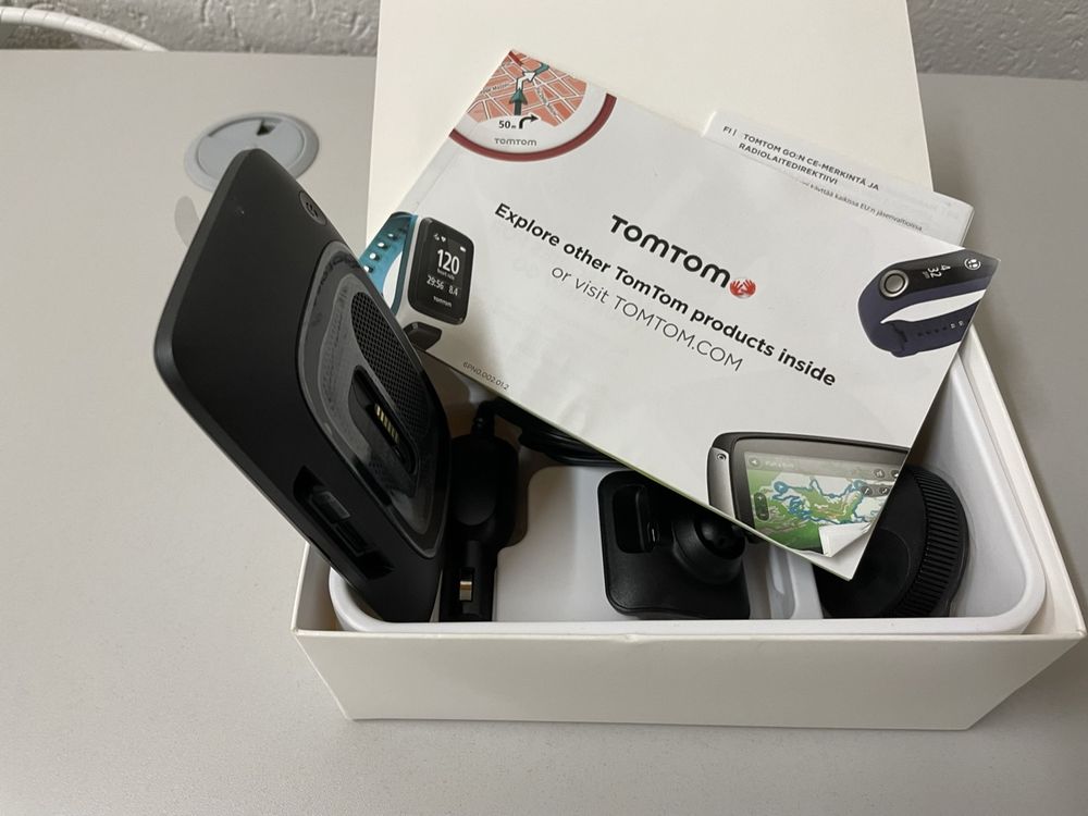 GPS Tom Tom Go 520 Neu noch mit Folie (Gebraucht) in Basel für CHF 75 ...