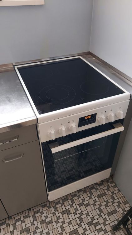 Electrolux Herd mit Backofen FEH5LV104 freistehend (Gebraucht) in Hindelbank für CHF 250 – nur ...
