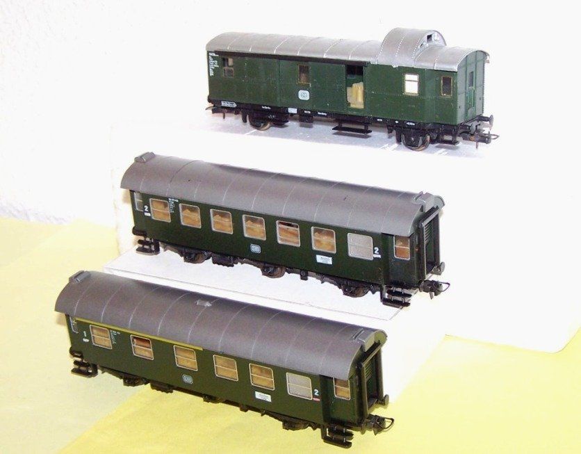 Roco H0 2x Umbauwagen 1-2.,2.Kl. + 1x Gepäckwagen Die | Kaufen auf Ricardo