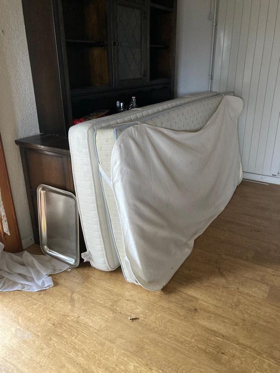 2x matelas retrait 1527 Villeneuve (D'occasion) à Bettens pour CHF 10 ...