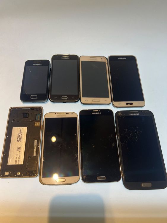 Natels de Samsungs défectueux dès 1frs.- (Defekt) in Lausanne für CHF 2 ...