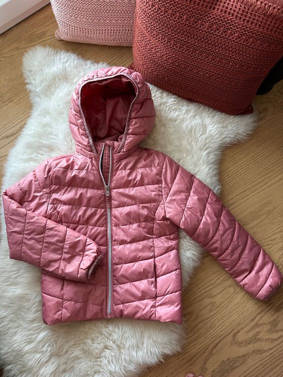 Mädchen Übergangsjacke Kapuze Gr. 128 neuwertig (Gebraucht) in Obfelden für CHF 16 – mit ...