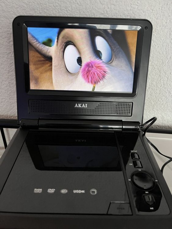 Akai portable DVD spieler/player (Gebraucht) in Remetschwil für CHF 30 ...