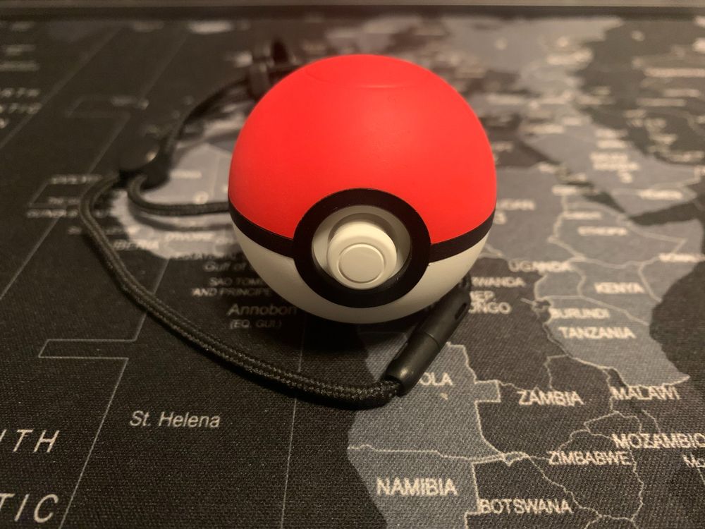 Pokéball Plus mit Mew, Nintendo Switch | Kaufen auf Ricardo