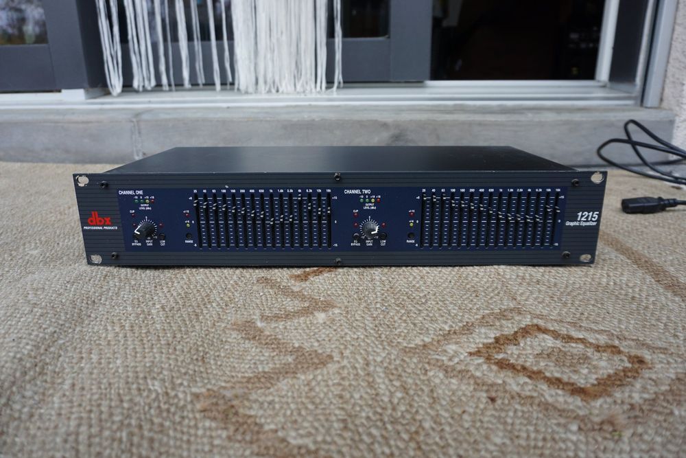 DBX 1215 Dual 15 Band Graphic Equalizer | Kaufen auf Ricardo