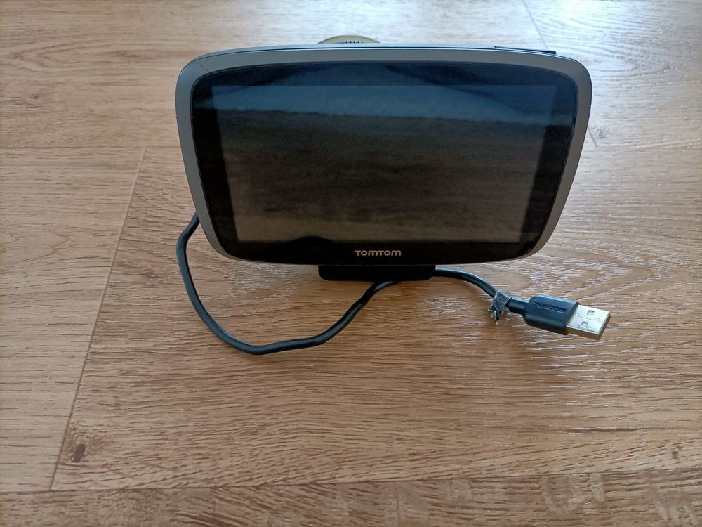 Tomtom GO 5000 Navigation (Gebraucht) in Pieterlen für CHF 89 – mit ...