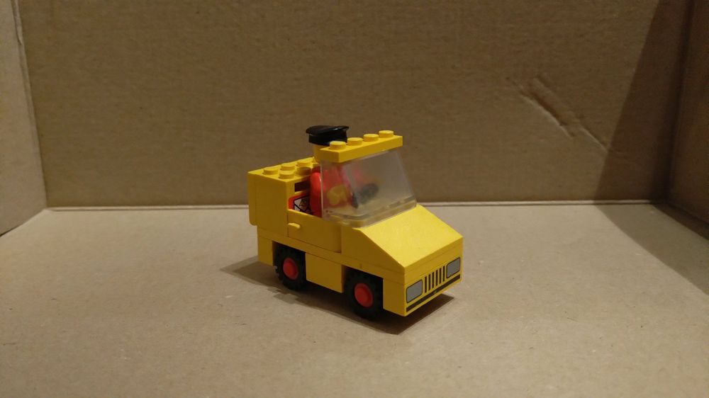 Lego City, Postbote mit Auto aus Set 1067 | Kaufen auf Ricardo