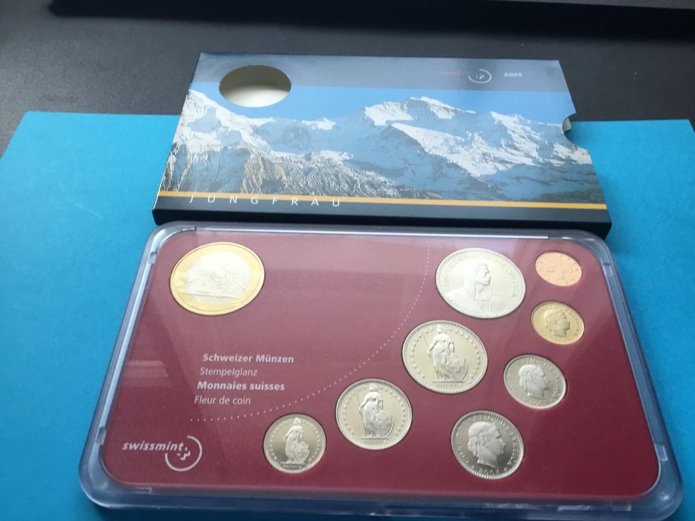 Münzsatz 2005 JUNGFRAU STGL (Neu und originalverpackt) in St. Margrethen SG für CHF 43 – mit ...