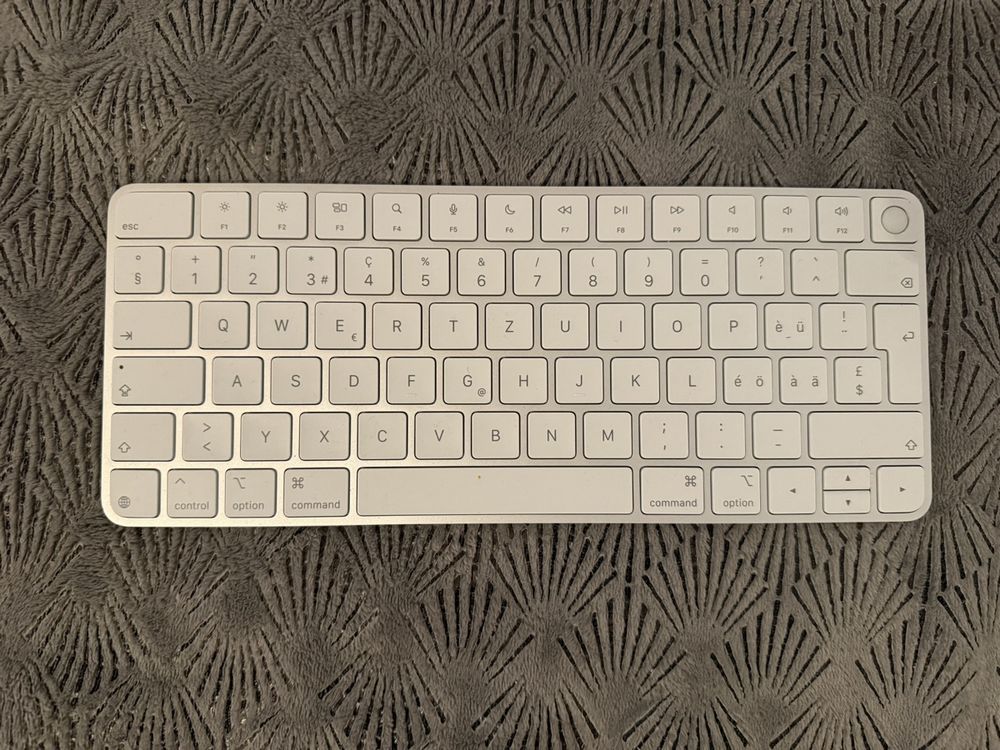Magic Keyboard (USB-C) (Neu (gemäss Beschreibung)) in Bernex für CHF 70 ...