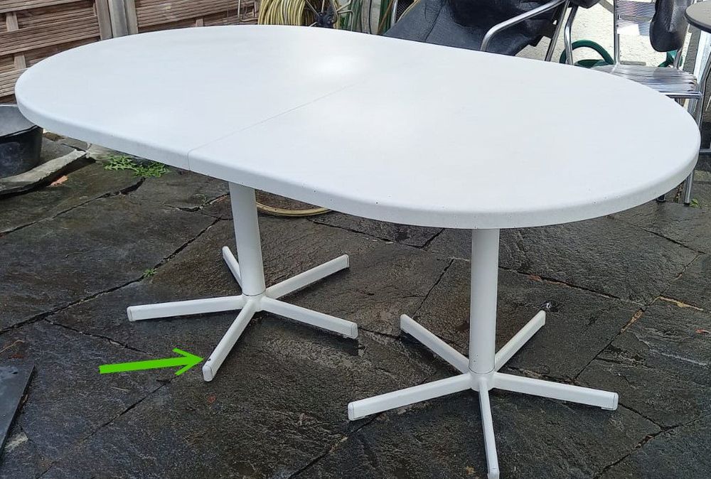 Schaffner Gartentisch Fieberglas 275/218/160 x 95 cm H 70cm (Gebraucht) in Zürich für CHF 20 ...