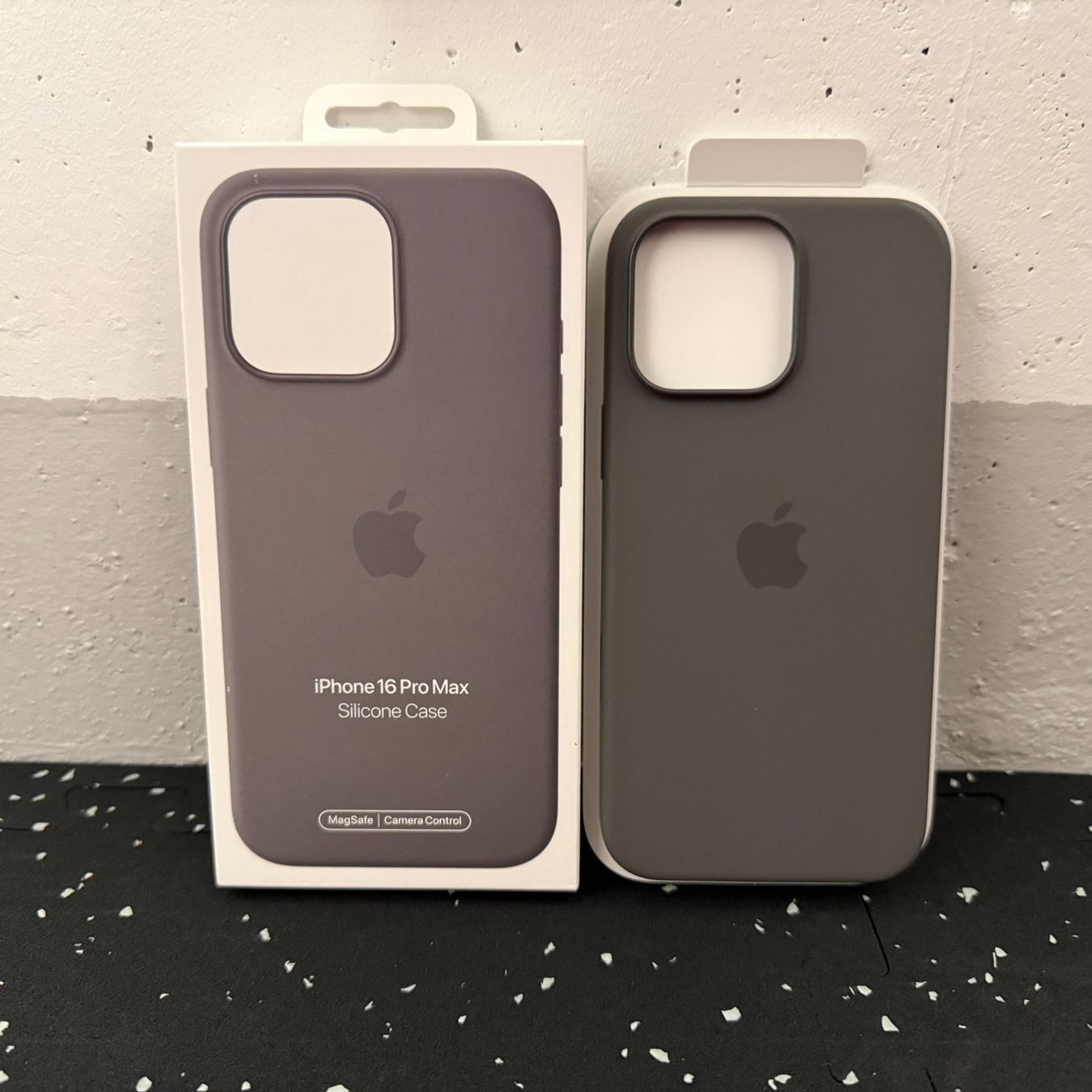 Apple | Silikon-Case | Steingrau | iPhone 16 Pro Max (Gebraucht) in ...