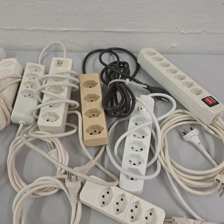 Posten Steckerleiste Mehrfachstecker Stromleiste Stromvertei | Kaufen auf Ricardo