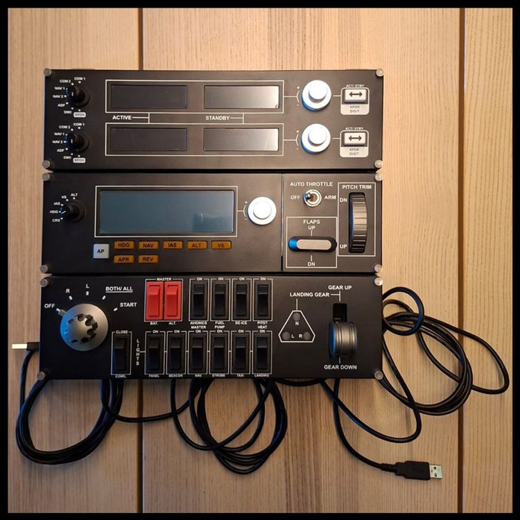 Panel set Logitech Saitek — Flight Simulator (PC) (D'occasion) à Orbe ...