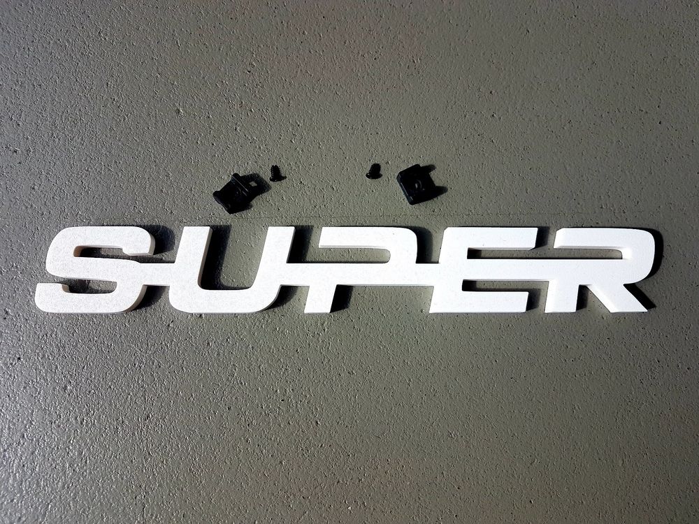 EMBLEME SUPER SCANIA POUR CALANDRE (Neu und originalverpackt) in ...