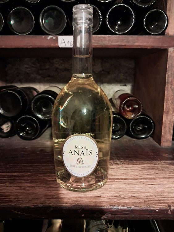 Vin blanc Miss Anaïs doux (Neuf avec emballage d'origine) à Le locle ...