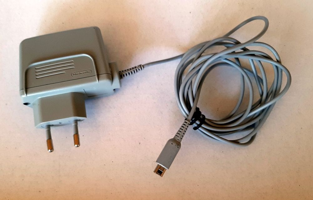 Original Nintendo DS Lite DSi 3ds 2ds Charger WAP-A-AD-EUR | Kaufen auf ...
