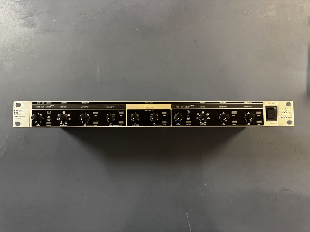 Behringer SUPER-X PRO CX2310 Stereo 2-Weg Frequenzweiche (Gebraucht) in ...