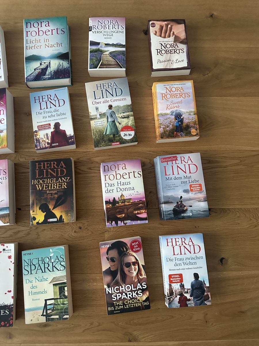 20 Romane von N. Roberts, H. Lind, C. Hoover, N. Sparks (Gebraucht) in ...