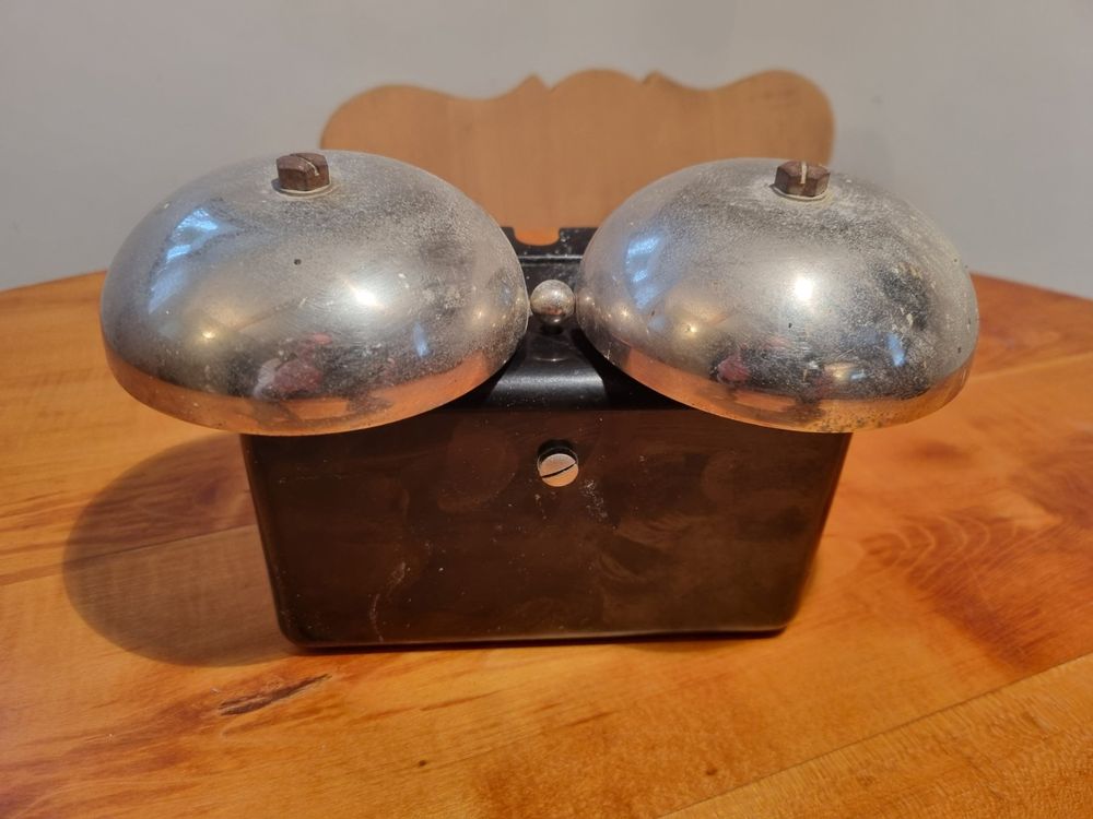 alte Telefon-oder Haustürglocke von 1952 (Gebraucht) in Fürstenaubruck ...